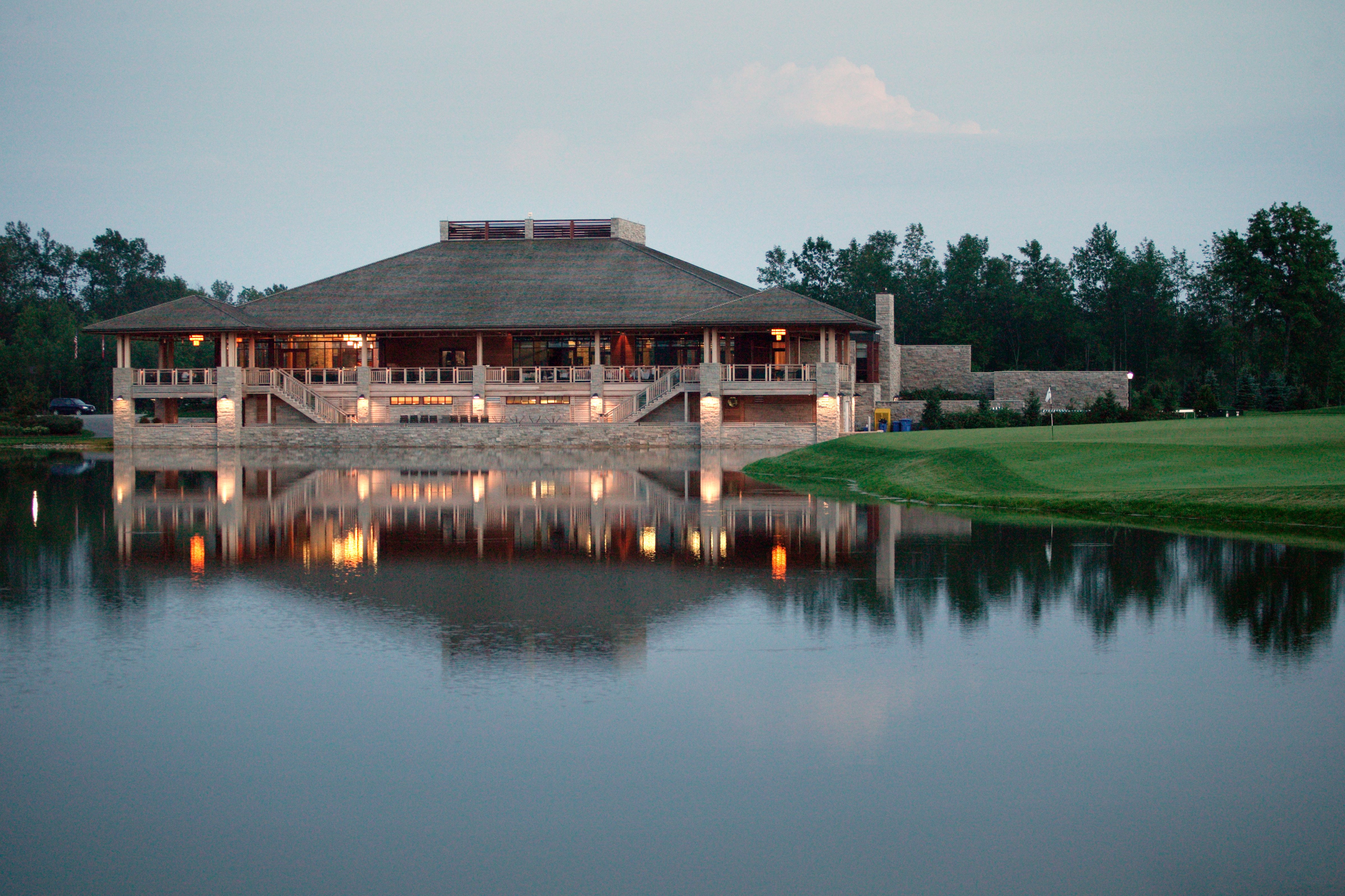 Legends on the Niagara